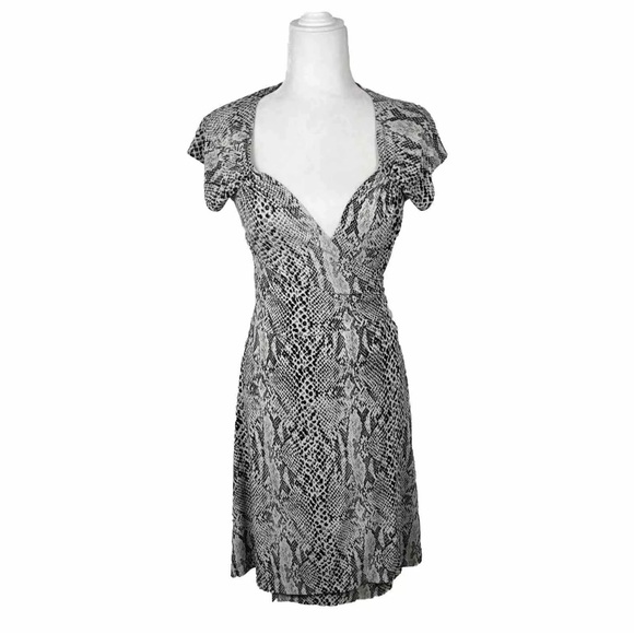 Norma Kamali | Dresses | Norma Kamali Python Wrap Dress Midi Cap Sleeve ...